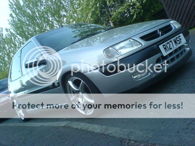 Mines and Louises boy racer Saxo mobile | Vauxhall Owners Network Forum