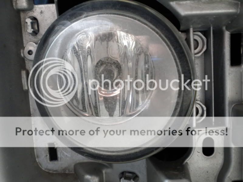 Broken/Shattered IS F Fog Light Lens. DIY Fix? | Lexus IS Forum