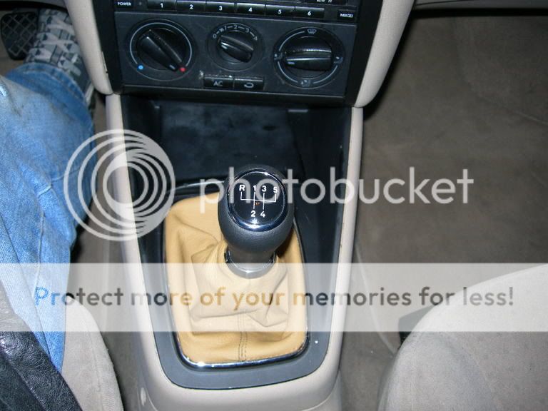 Neuspeed/Momo shift knob -pics please | VW Vortex - Volkswagen Forum