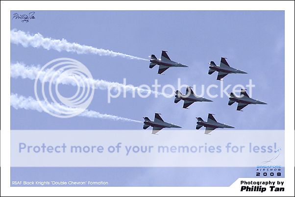 Singapore Air Show 2008 by Phillip Tan, Singapore.