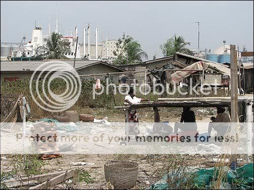 Lagos: Opulence In The Midst Of Poverty (NYTimes) - Politics (6) - Nigeria