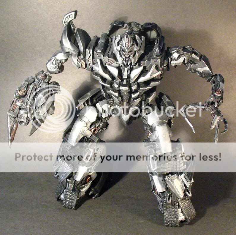 Heavy/Scratch: - ROTF Megatron | TFW2005 - The 2005 Boards