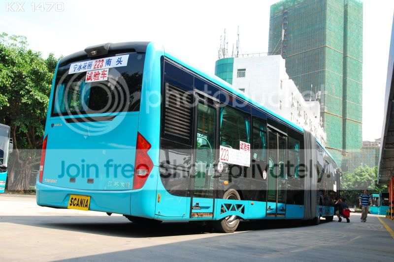 (CHN)Scania Bendy bus @ Shenzhen